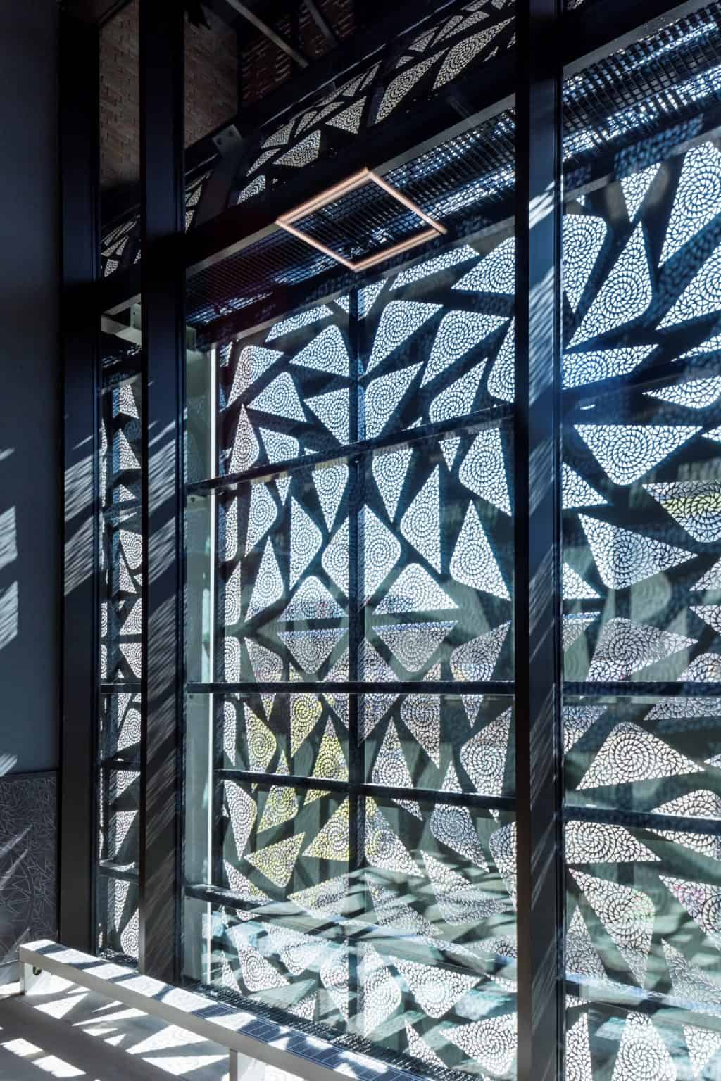 Aluminium Façade Cladding for Theater Zuidplein Rotterdam | Metadecor